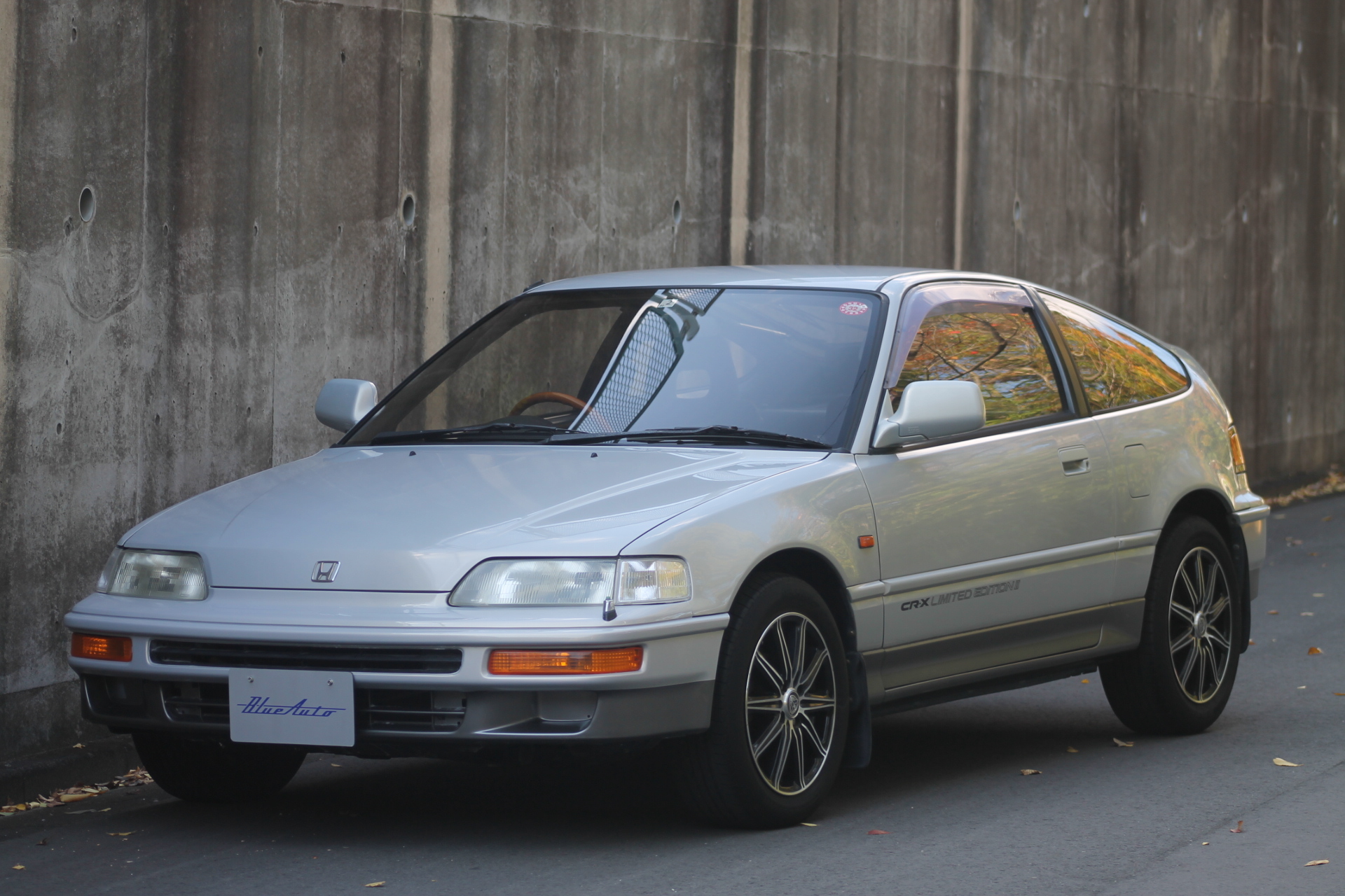 最新入庫情報 ホンダ CR-X 1.5X リミテッドエディションⅡ | ブルーオート